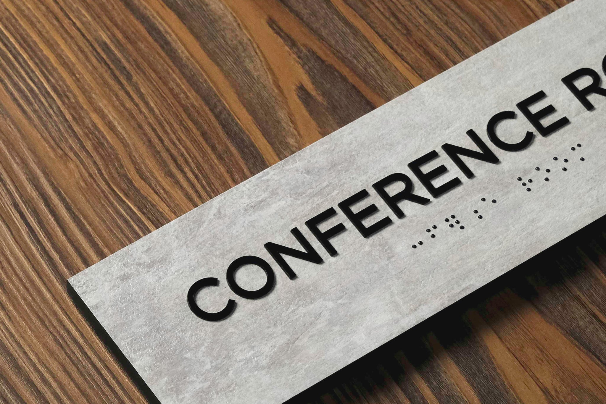 FC06 - Fine Line – Takeform Collections